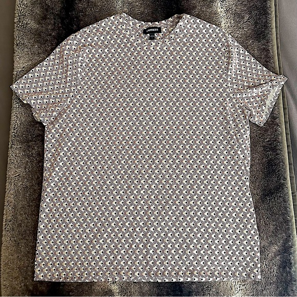 Express | Shirts | Express Mens Patterned Redblackwhite Tshirt | Poshmark